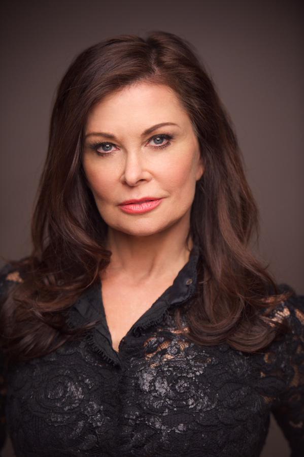 Jane Badler – Films, Biographies et Listes sur MUBI