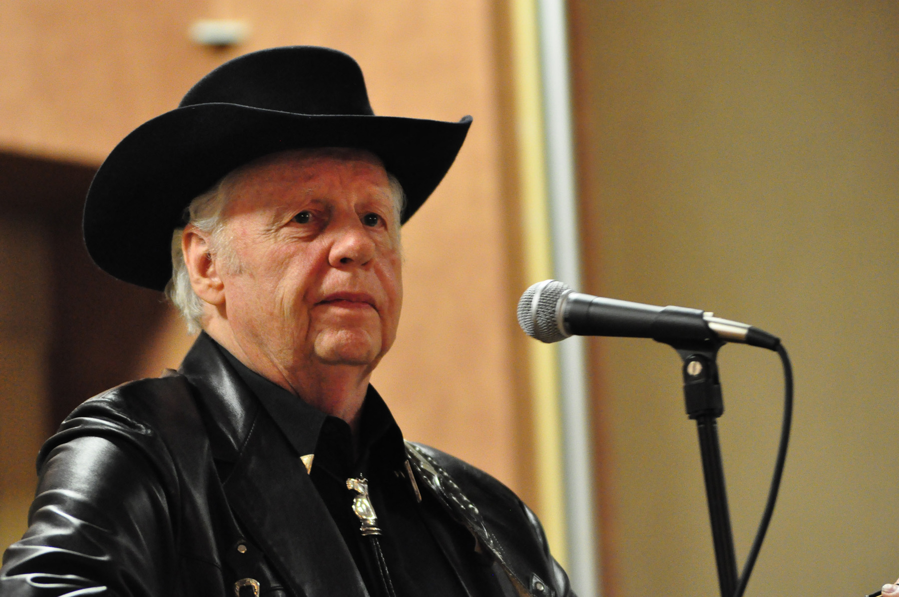 Johnny Western – Movies, Bio and Lists on MUBI