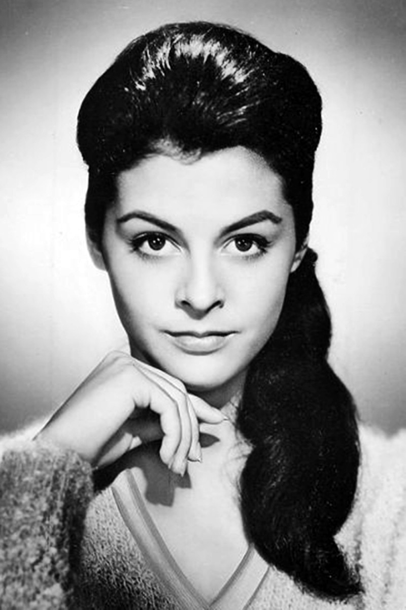 Brenda Benet – Filmes, Biografias e Listas no MUBI