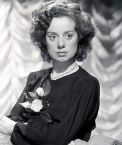 Elsa Lanchester – Movies, Bio and Lists on MUBI