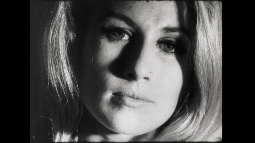 Screen Test [ST147]: Jane Holzer (Toothbrush) (1964) – MUBI